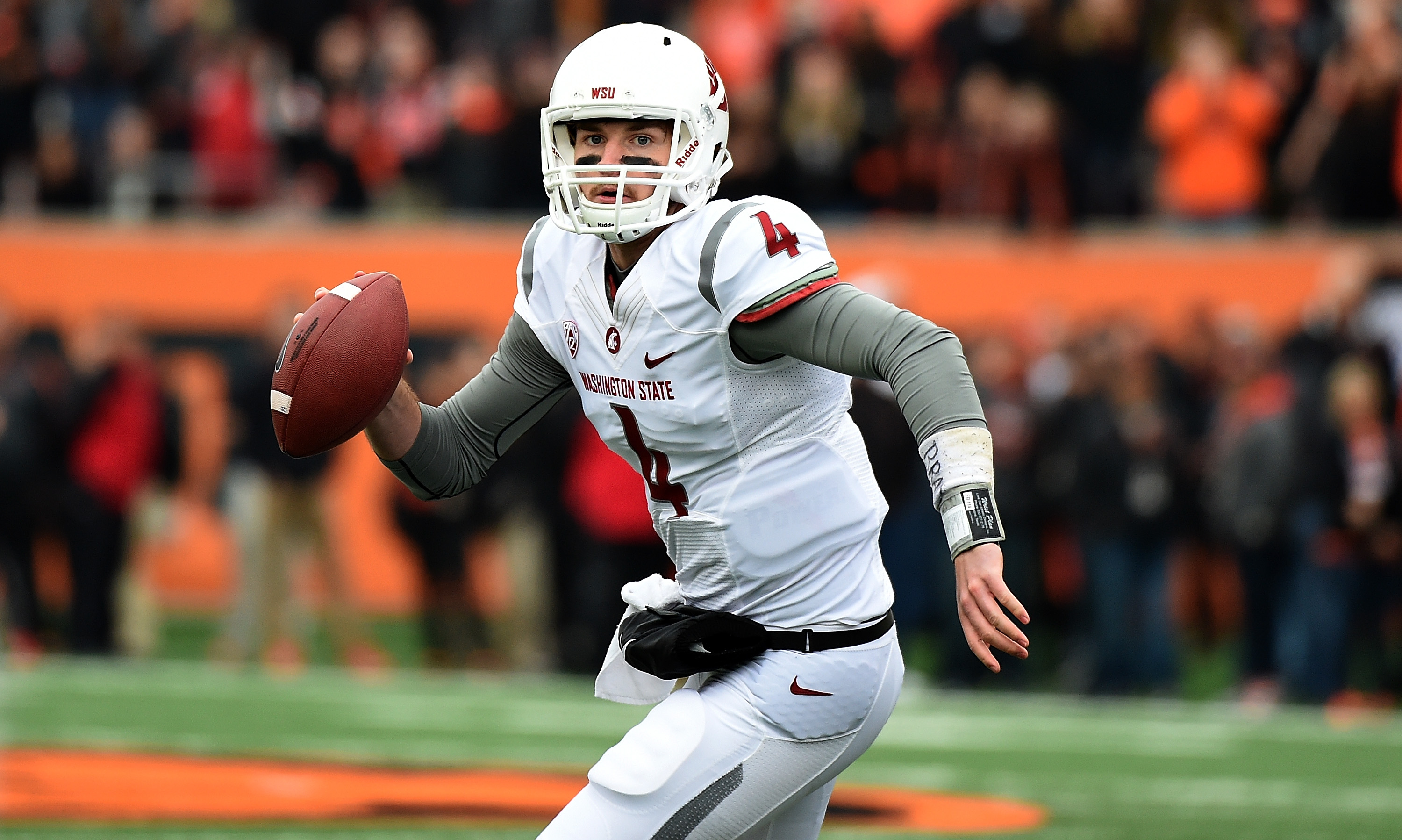 Luke Falk, Washington State Quarterback: 5 Fast Facts