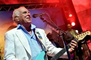 Jimmy Buffett s Net Worth 5 Fast Facts You Need To Know Heavy