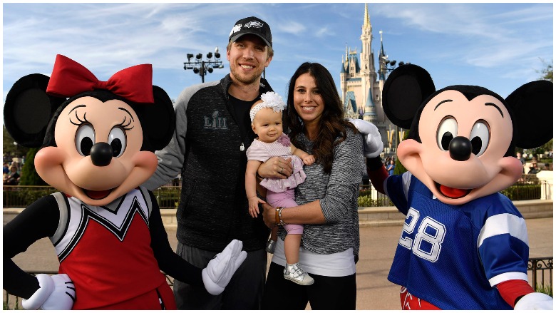 Nick Foles' Family: 5 Fast Facts You Need to Know