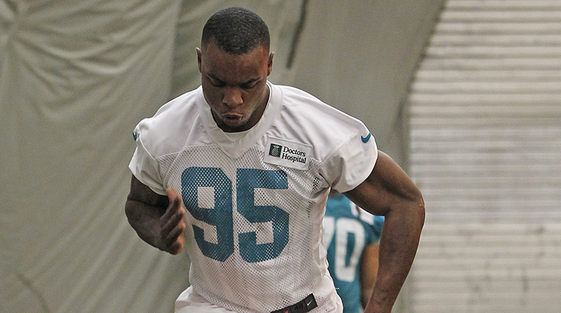 Raiders' Dion Jordan Could Play vs. Bengals, Says Coach