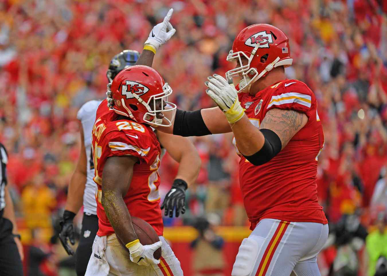 Chiefs' Mitchell Schwartz Shares Cryptic Update on Future