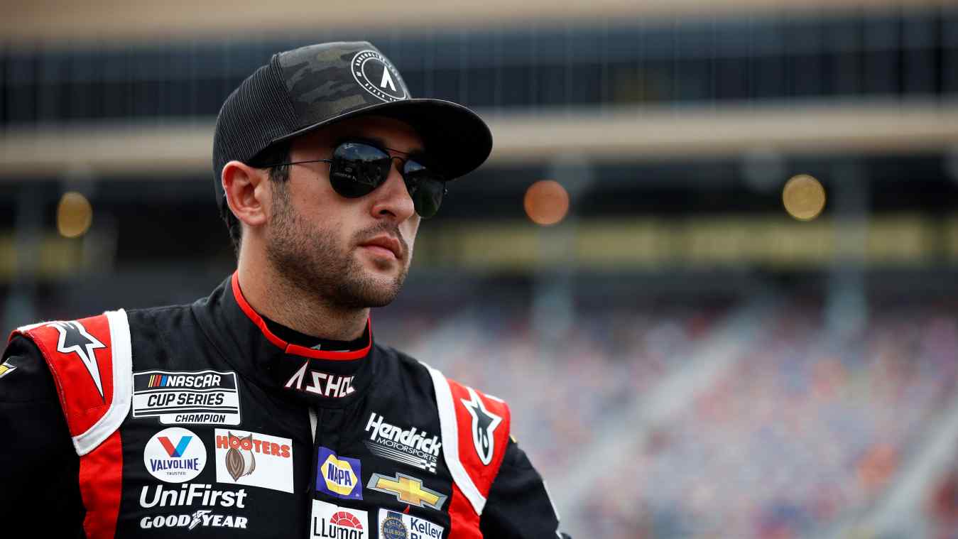 Chase Elliott Wins SRX Series Race at Nashville