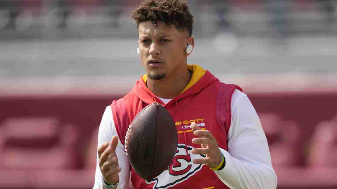 Patrick Mahomes, Chiefs Unveil New Arrowhead Locker Room
