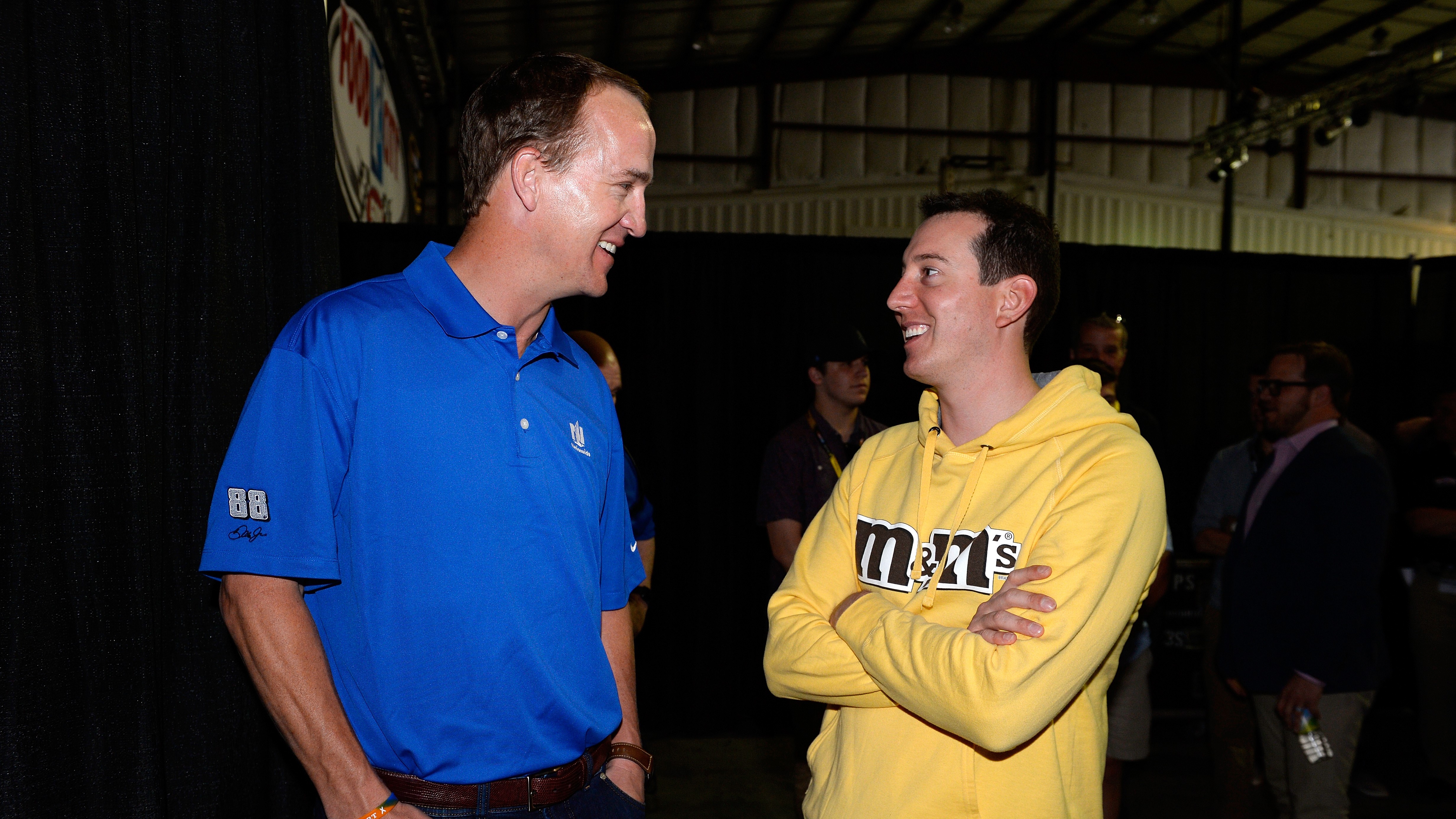 Steve Phelps Calls Kyle Busch 'Barry Sanders of NASCAR'