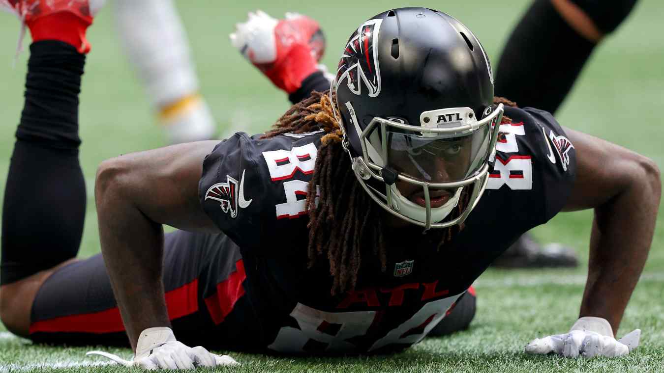 Cordarrelle Patterson Listed at Safety on Falcons' Depth Chart