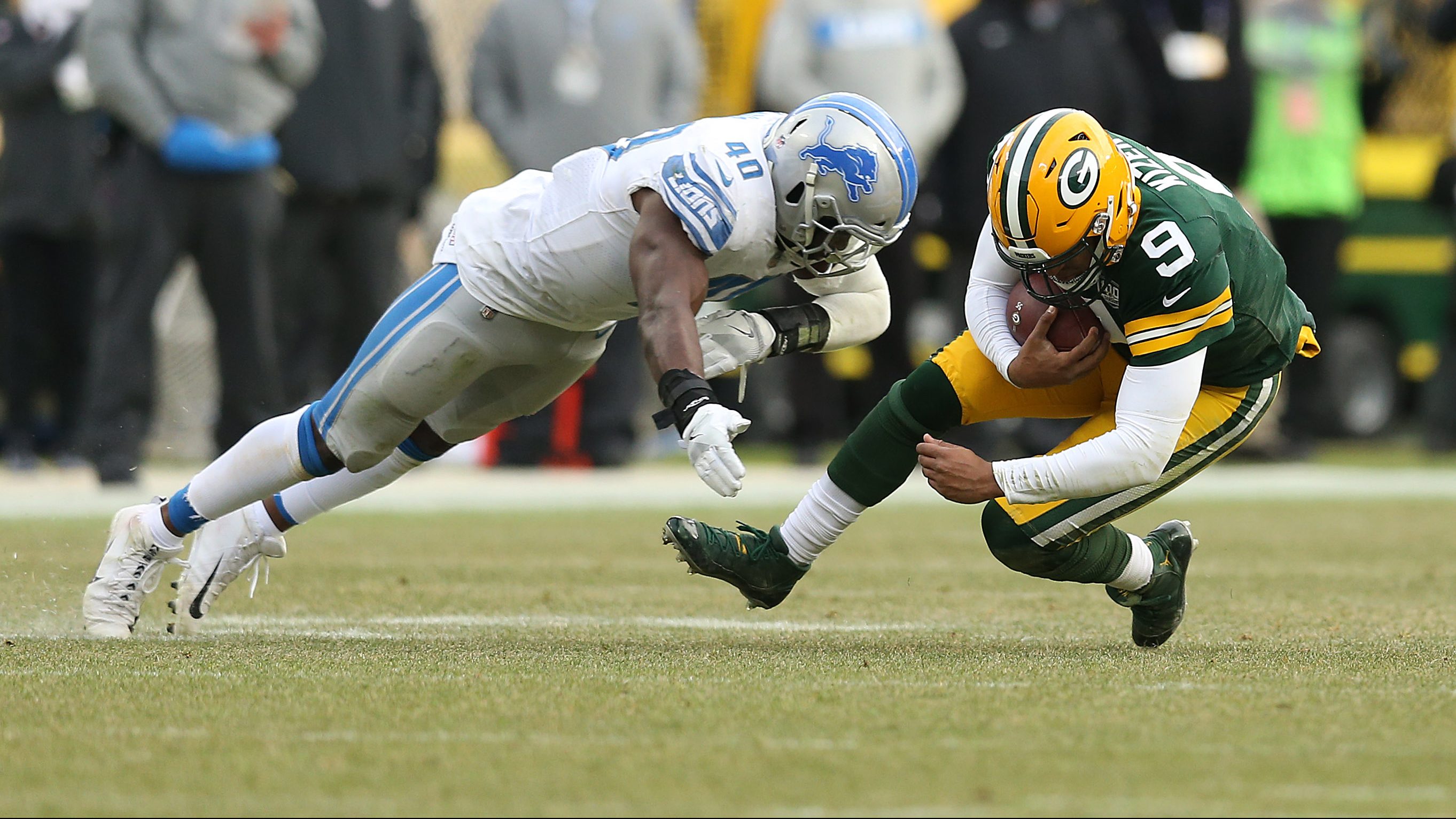 Jarrad Davis Signing Among 5 Lions Facing Bubble Trouble
