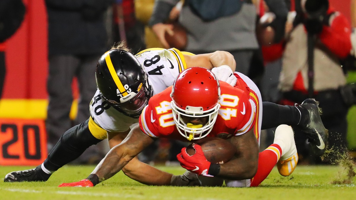 Titans Claim Ex-Steelers OLB Derrek Tuszka