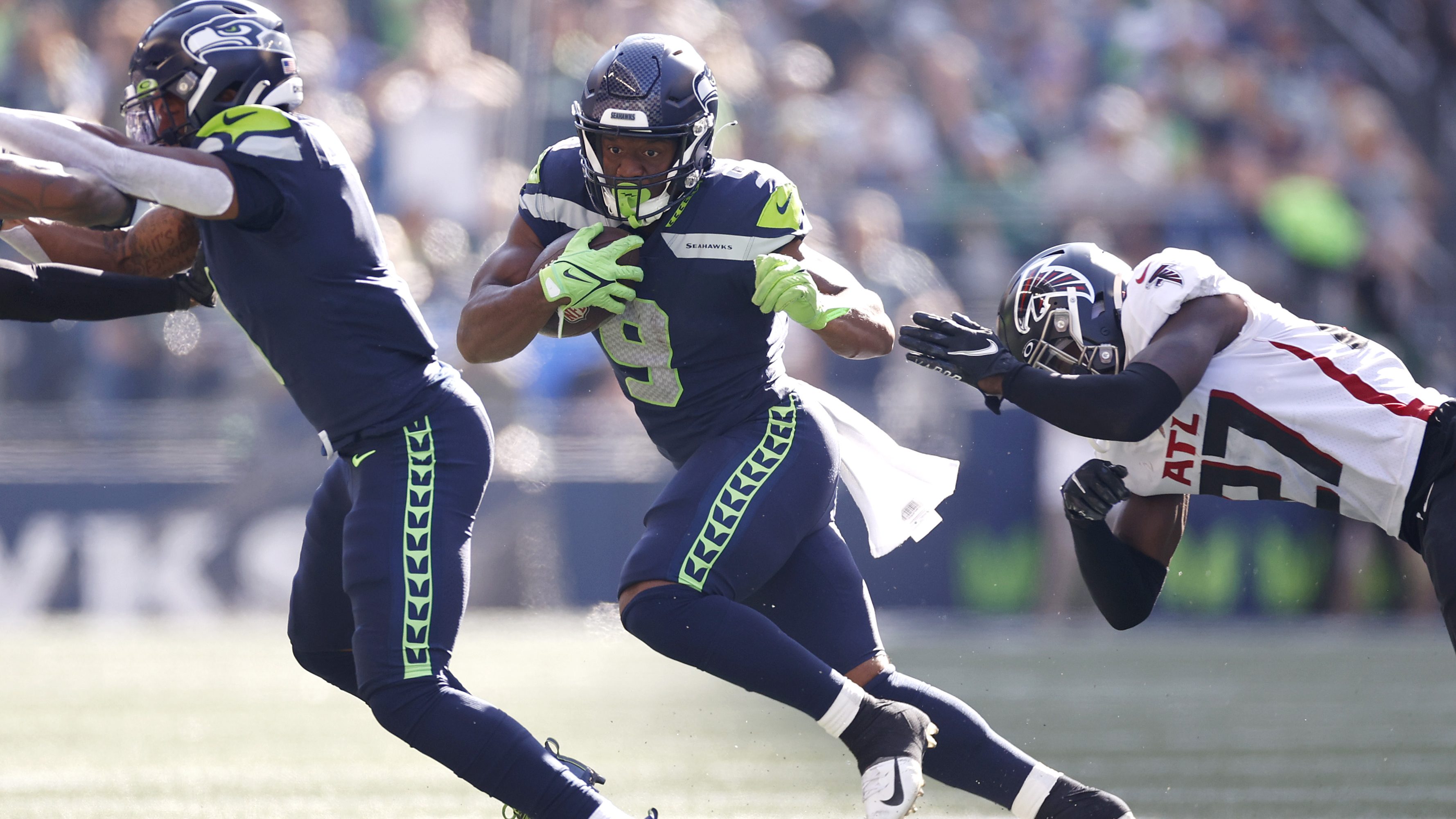 GM Notebook: Seahawks' Kenneth Walker Comparable to 2 Pro Bowlers