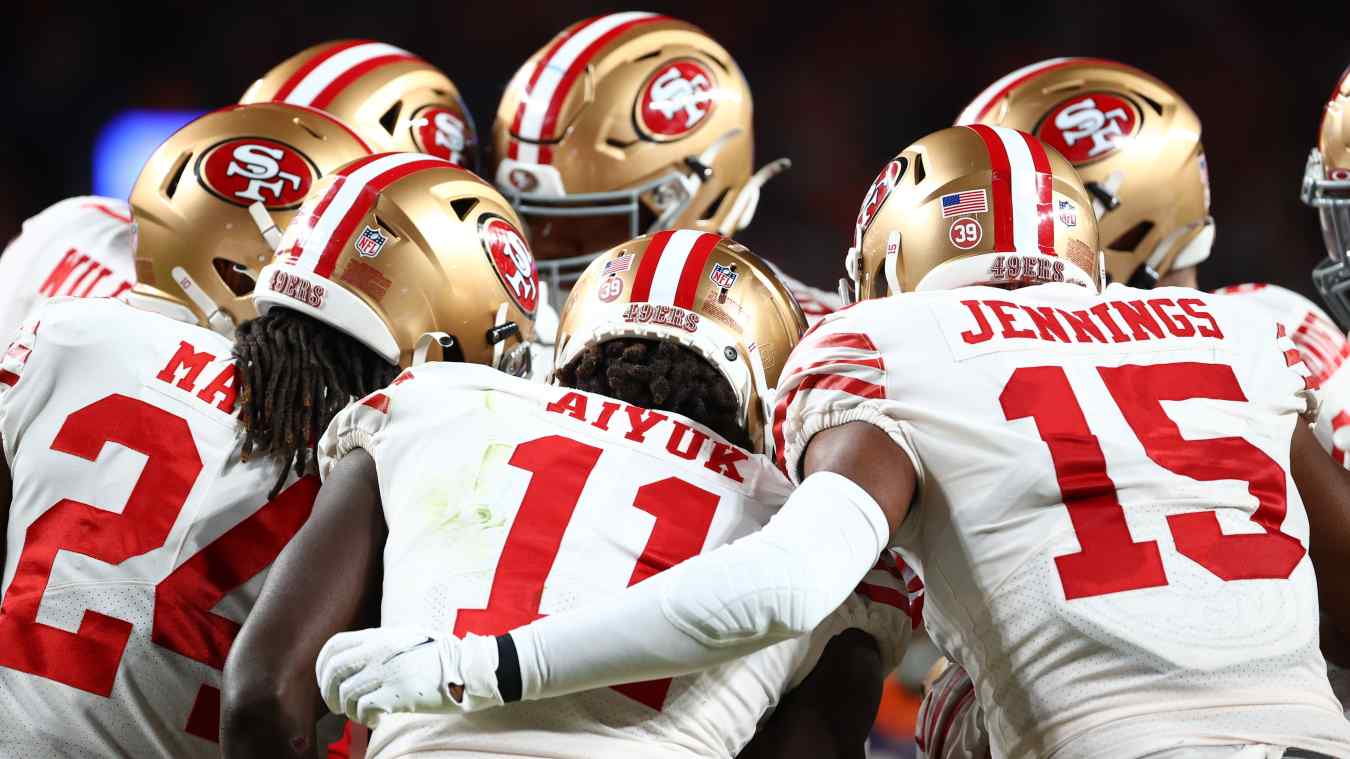 49ers Adding Ex-$7 Million WR to Week 4 Lineup: Report