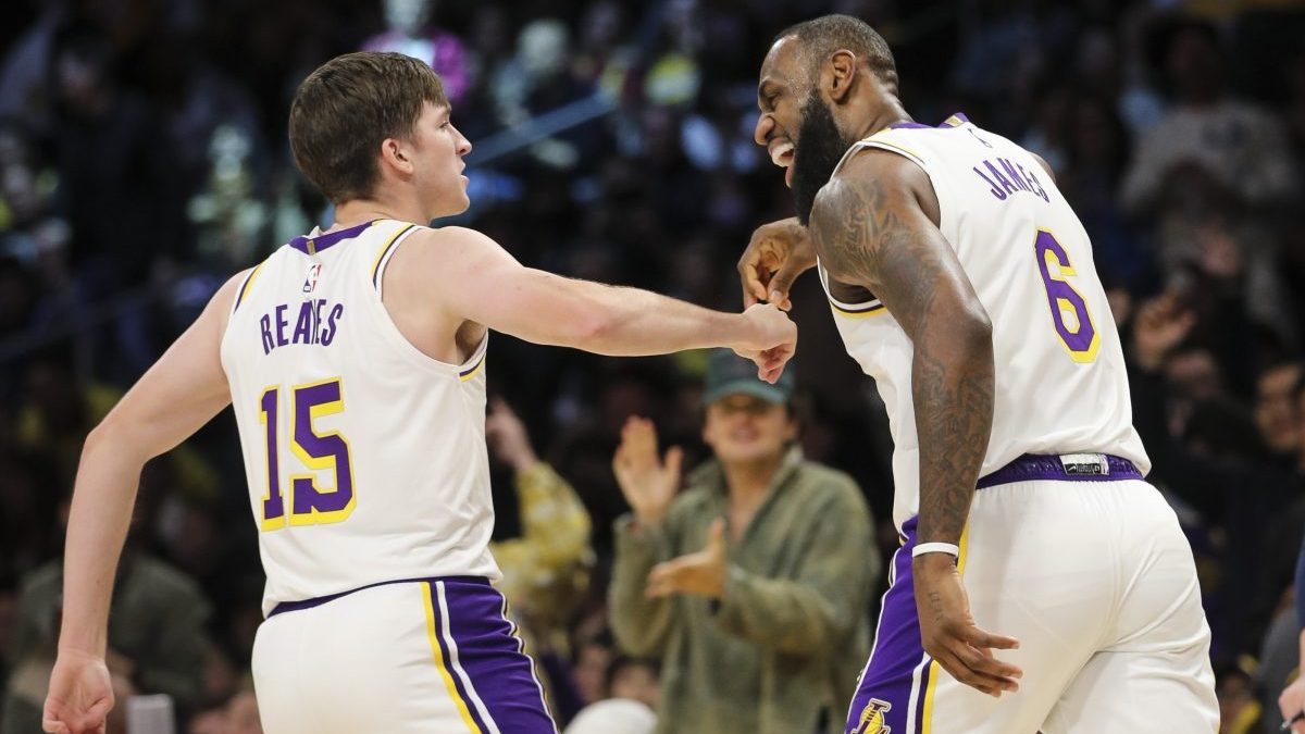 Lakers Austin Reaves Sends Strong Message to LeBron James Following 43 ...