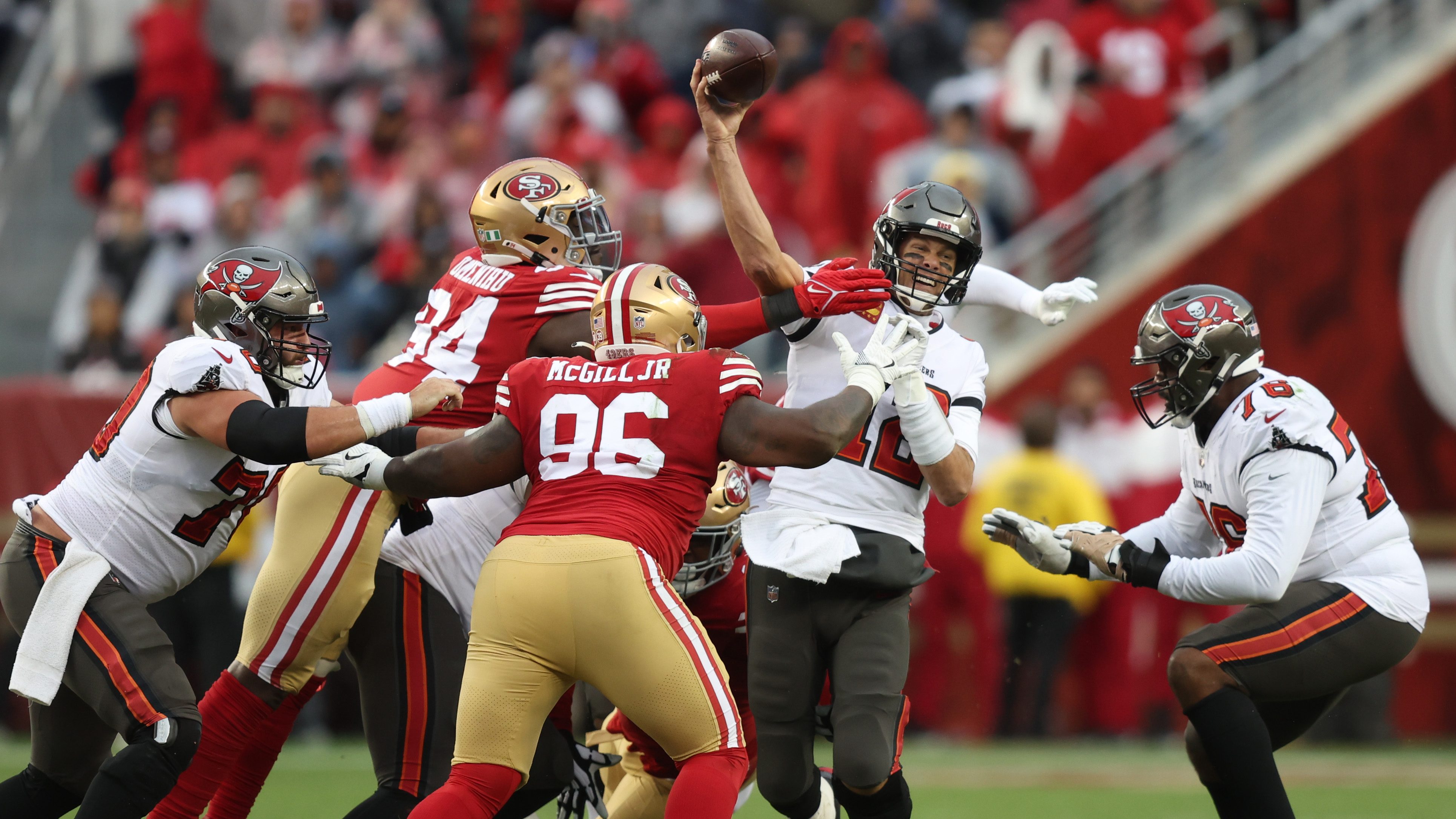 Rare $92,000 49ers Signing Is Thriving on Defense [WATCH]