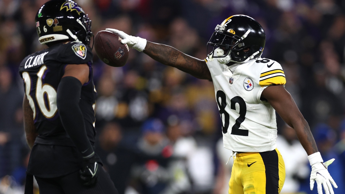 Steelers Make Decision on Steven Sims, 3 Other 2023 RFAs