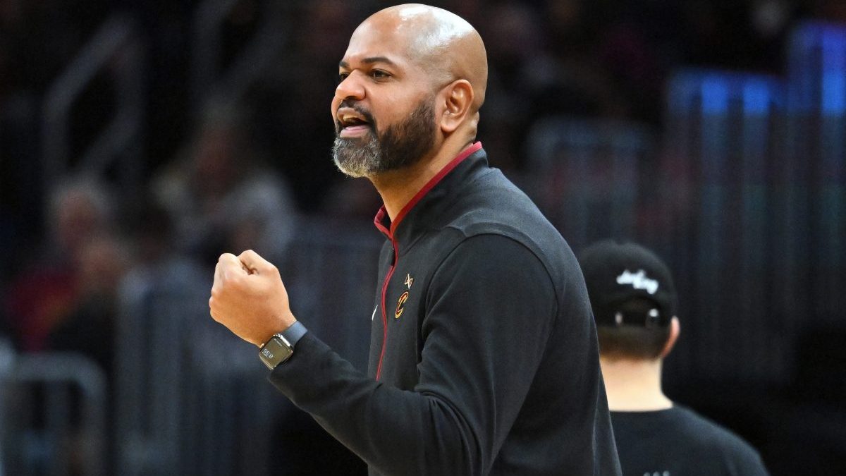 Detroit's JB Bickerstaff Rips Officiating Vs. Oklahoma City - HEAVY