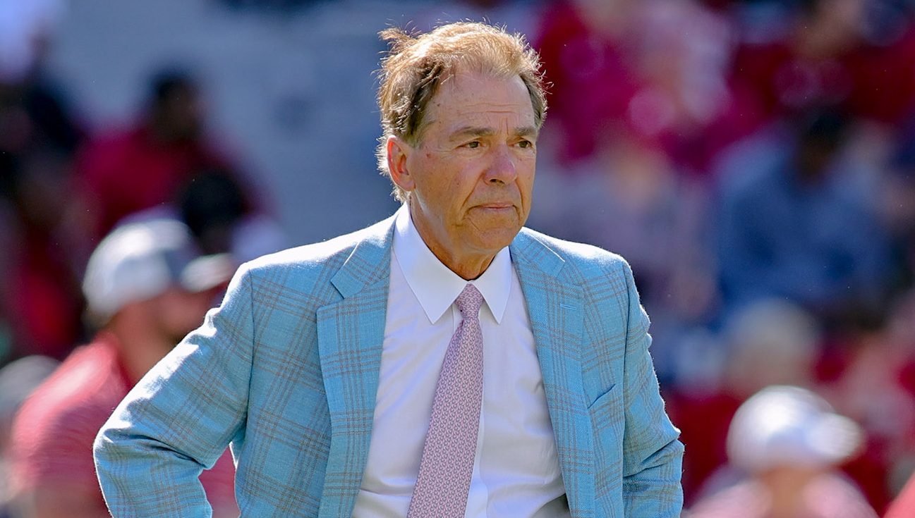 Alabama Star DL Reveals Rare Side of Nick Saban He's Seen