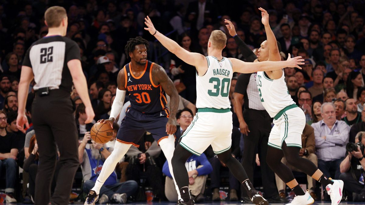 Knicks Still in the Mix for Free Agent Power Forward: Report