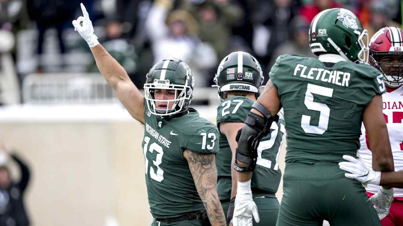 Eagles Sign 'Off-the-Charts' Free Agent, Candidate to Snake Roster Spot