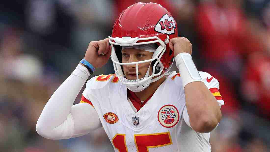 Chiefs QB Patrick Mahomes ‘Completely Broken’ By Team: Analyst