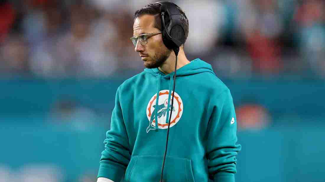 Mike McDaniel's Message Ahead of Dolphins-Chiefs Playoff Game