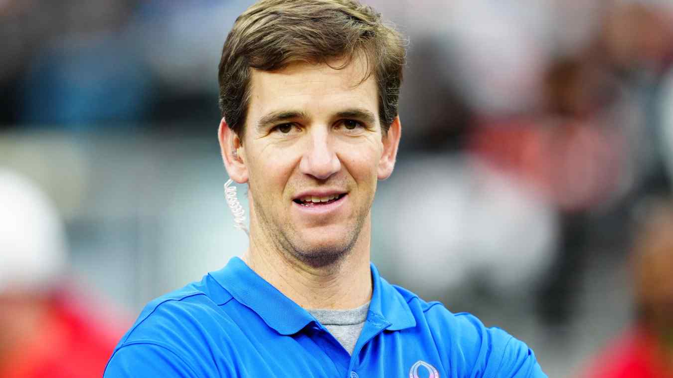 Eli Manning 'Working With' QB Drake Maye Ahead of 2024 NFL Draft