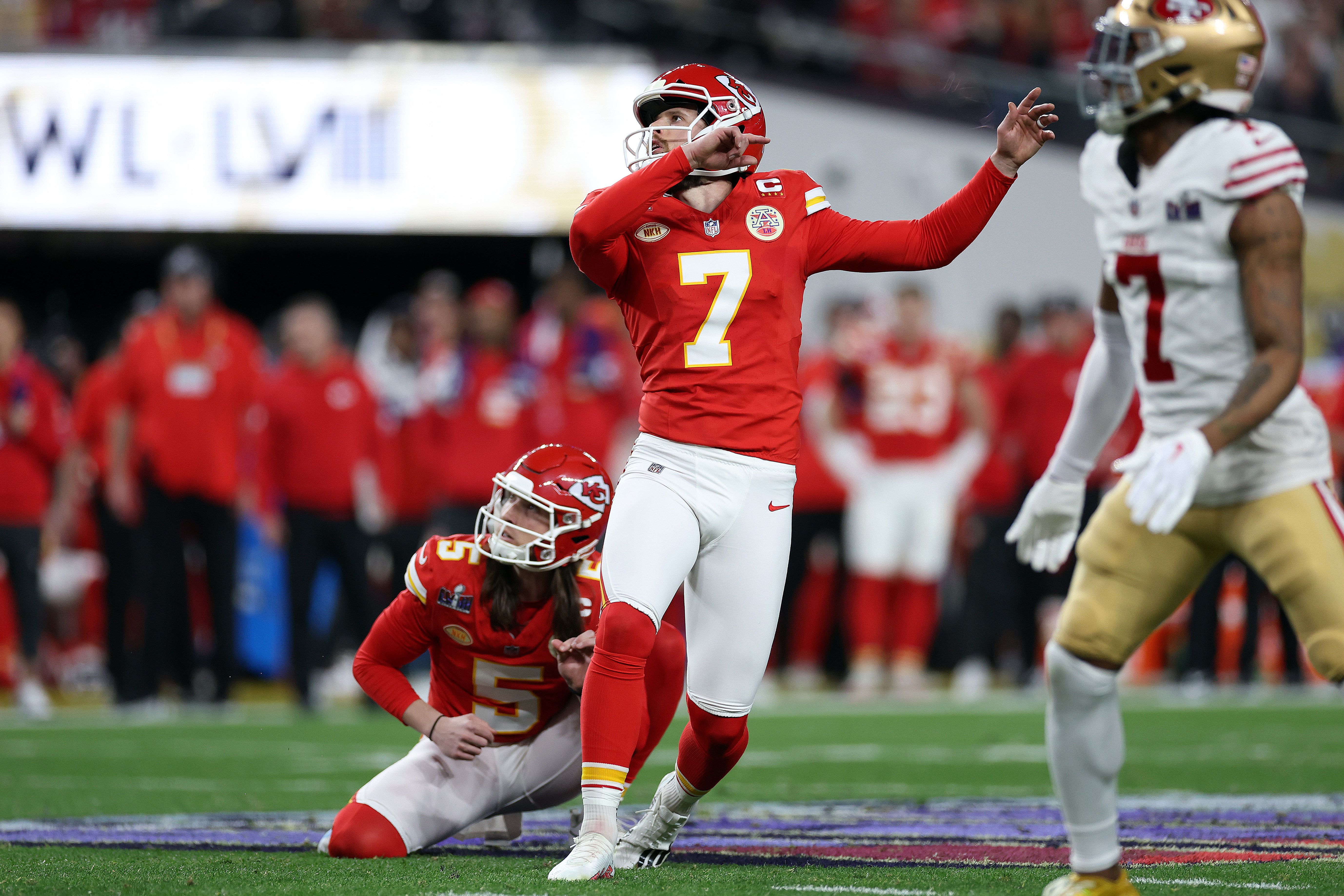 Eddie Vedder Sends Message to Chiefs' Harrison Butker at Concert