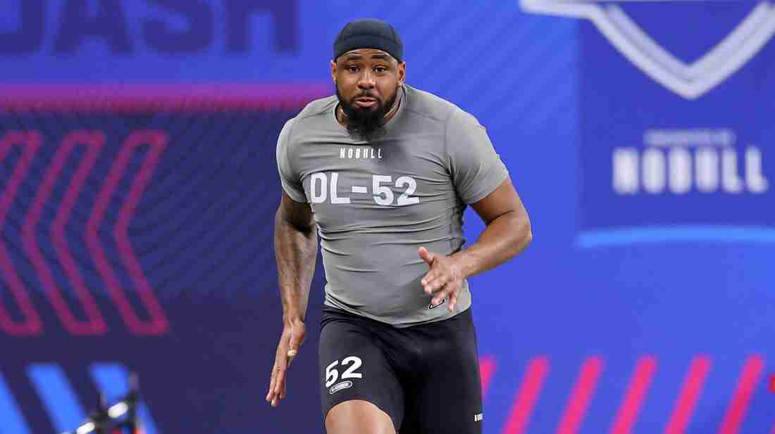 Insider Says 'Versatile' Jets Rookie Has Turned Heads in Practice