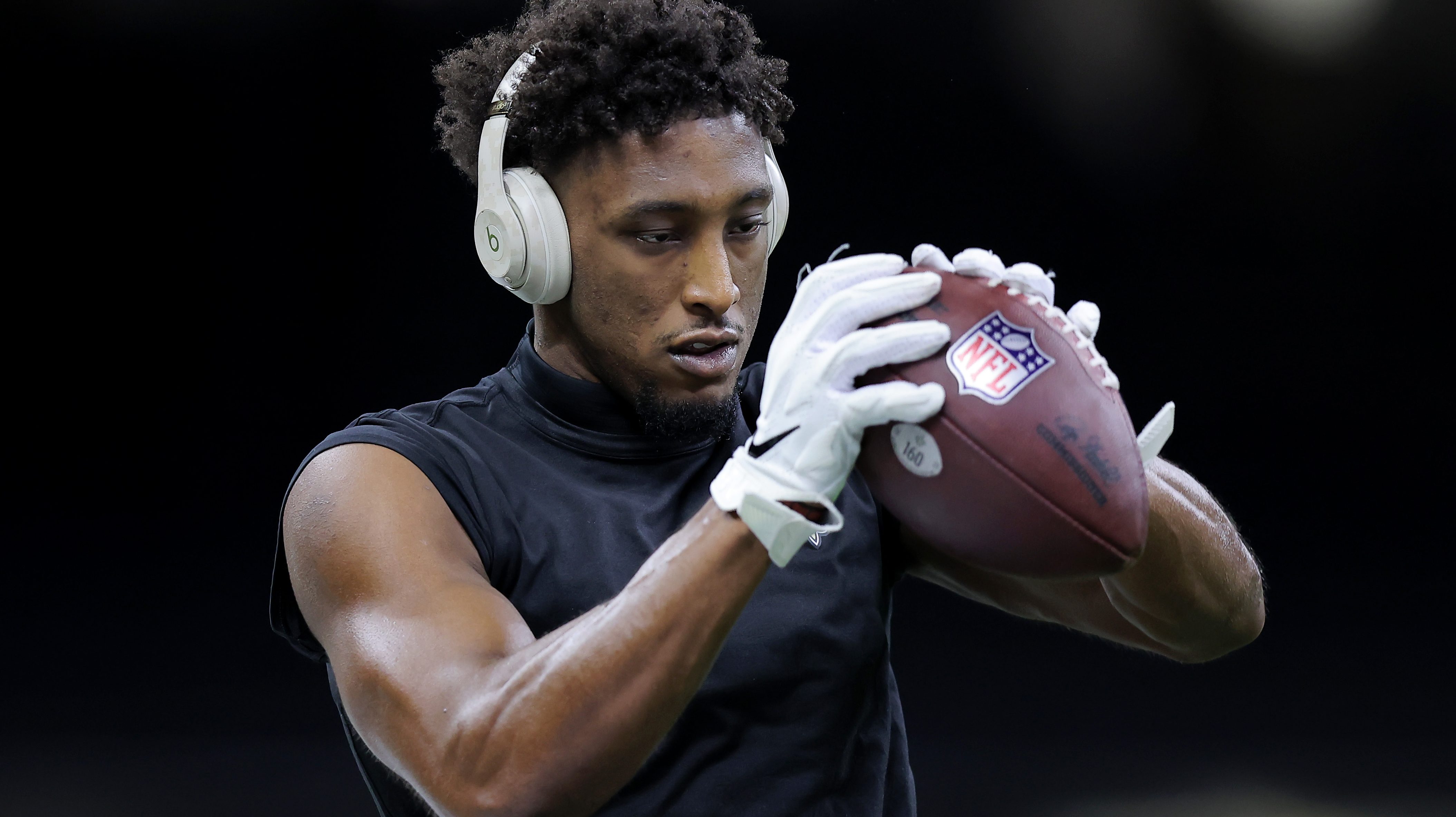 Chiefs & Injury-Riddled 4-Time 1,000-Yard WR Called 'Ideal' Match