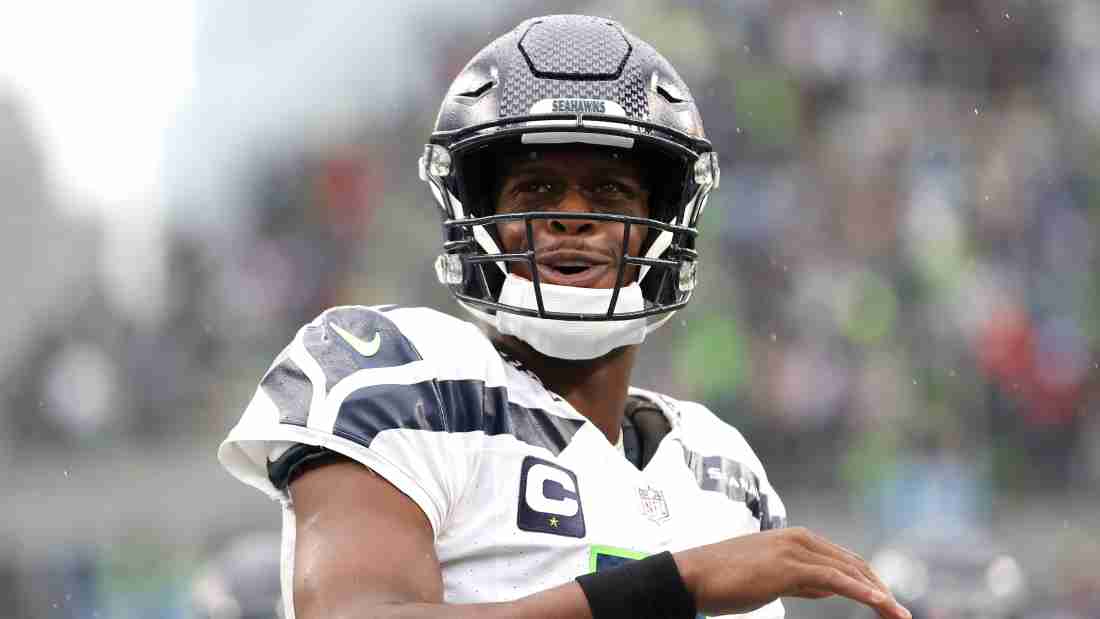 Seahawks QB Geno Smith Labeled Overpaid QB: 'He's a Top-End Backup'