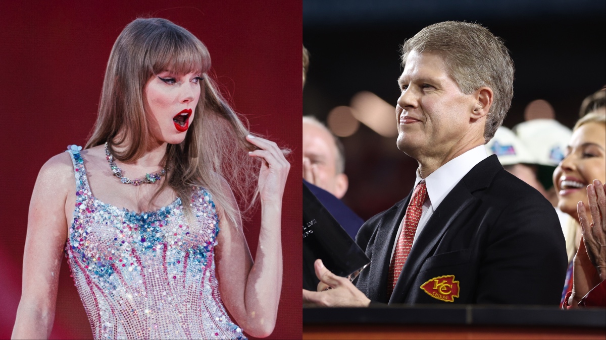 Taylor Swift's 1-Word Comment Caught Chiefs Owner's Attention