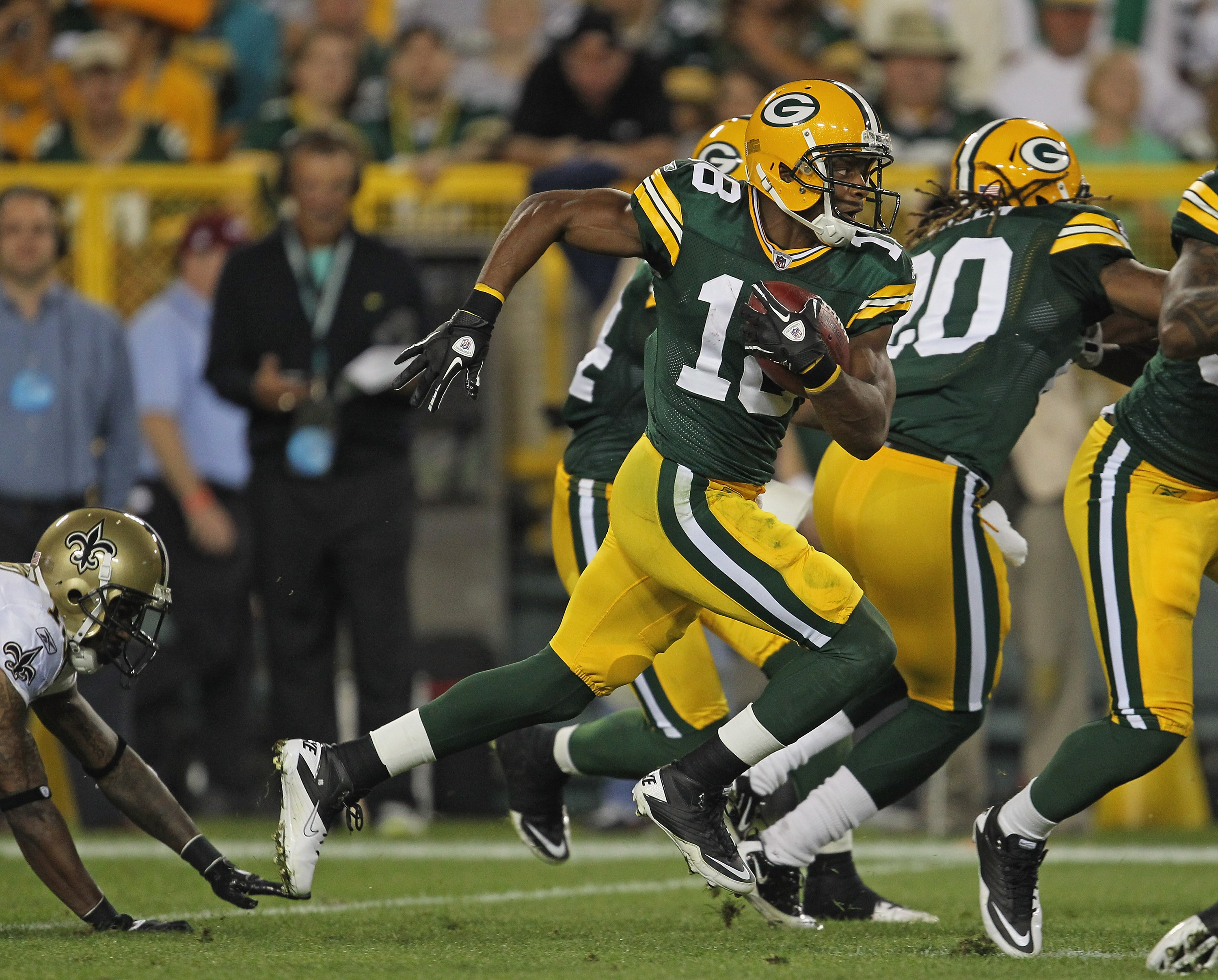 10 Longest NFL Kickoff Returns of All Time