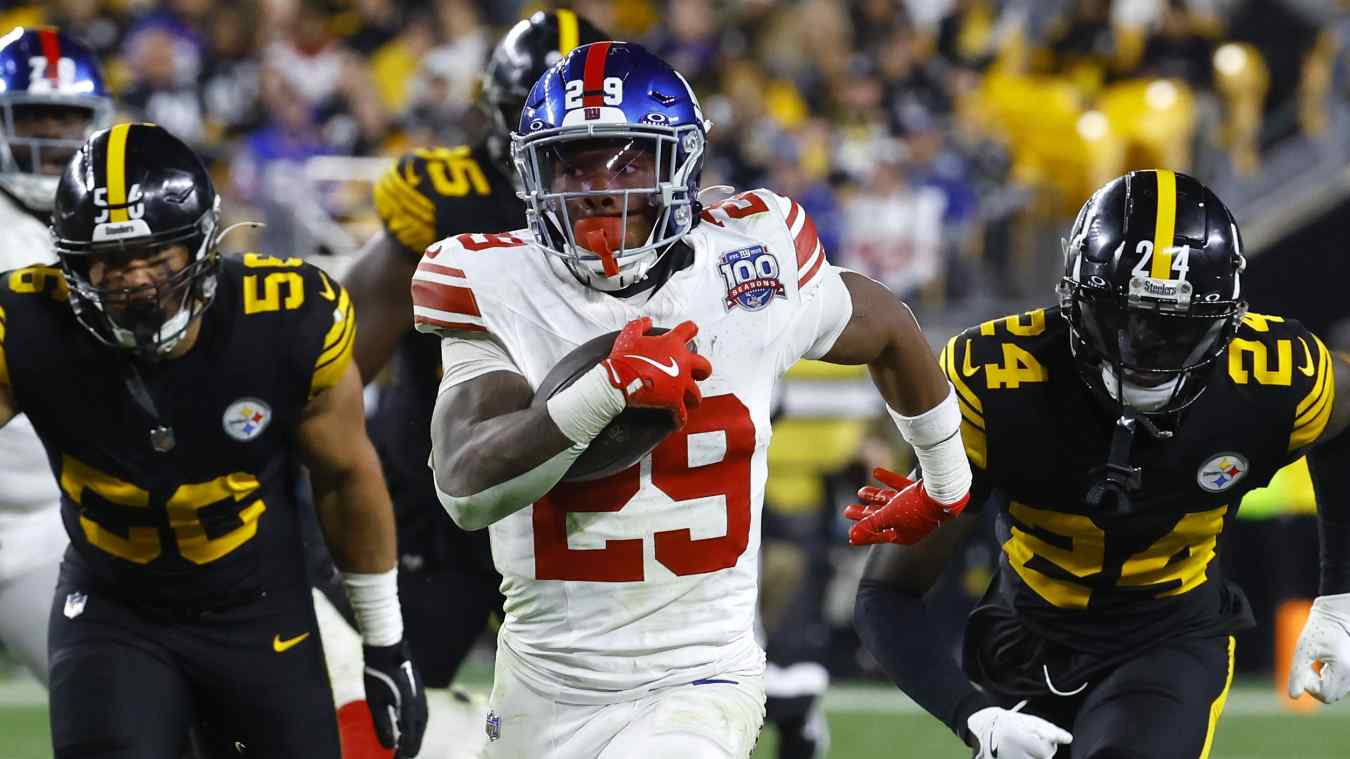 Giants RB Tyrone Tracy Sends Viral Message on Week 8 Breakout