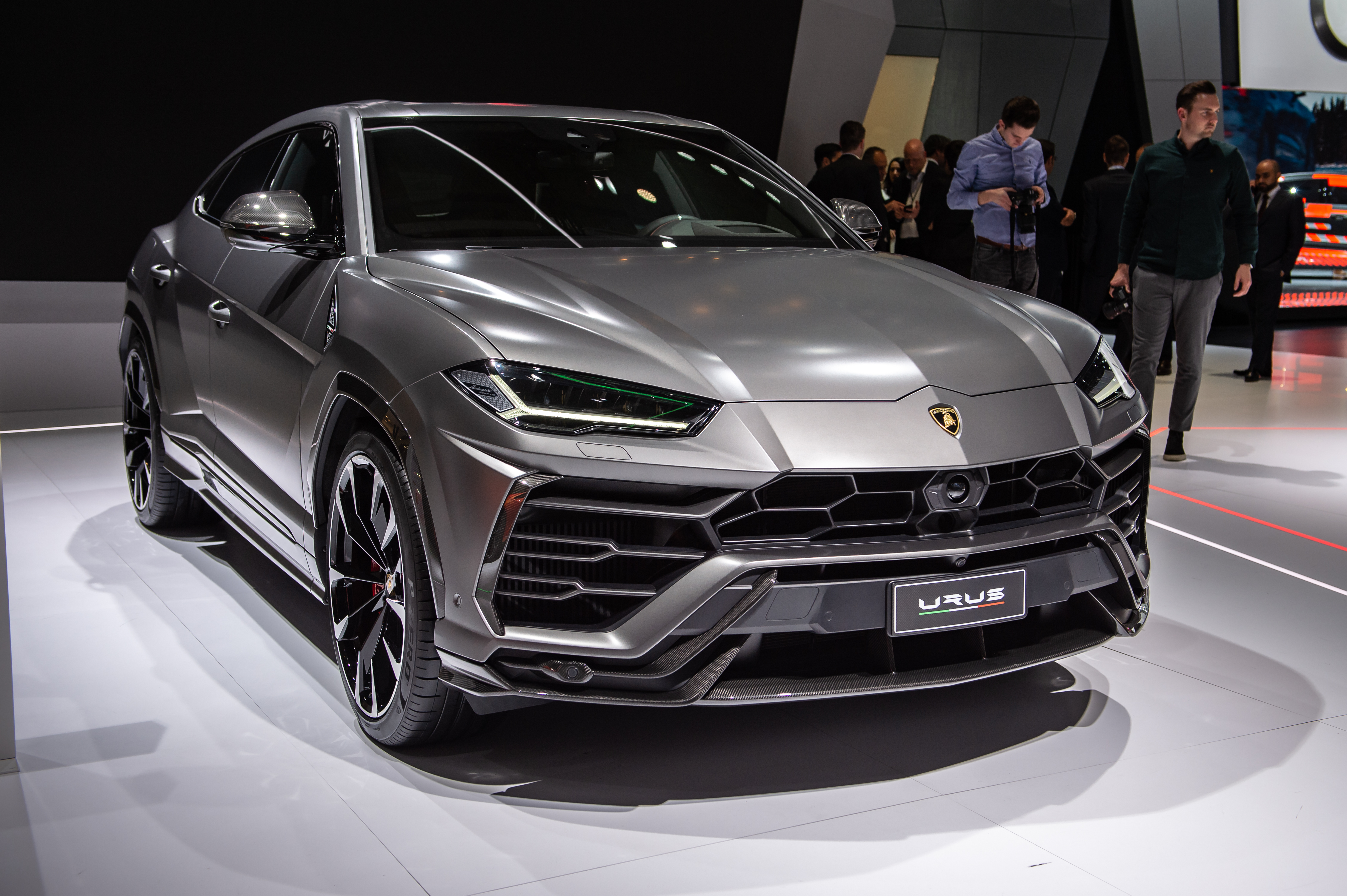 10 Insanely Expensive Cars Driven by NFL Players
