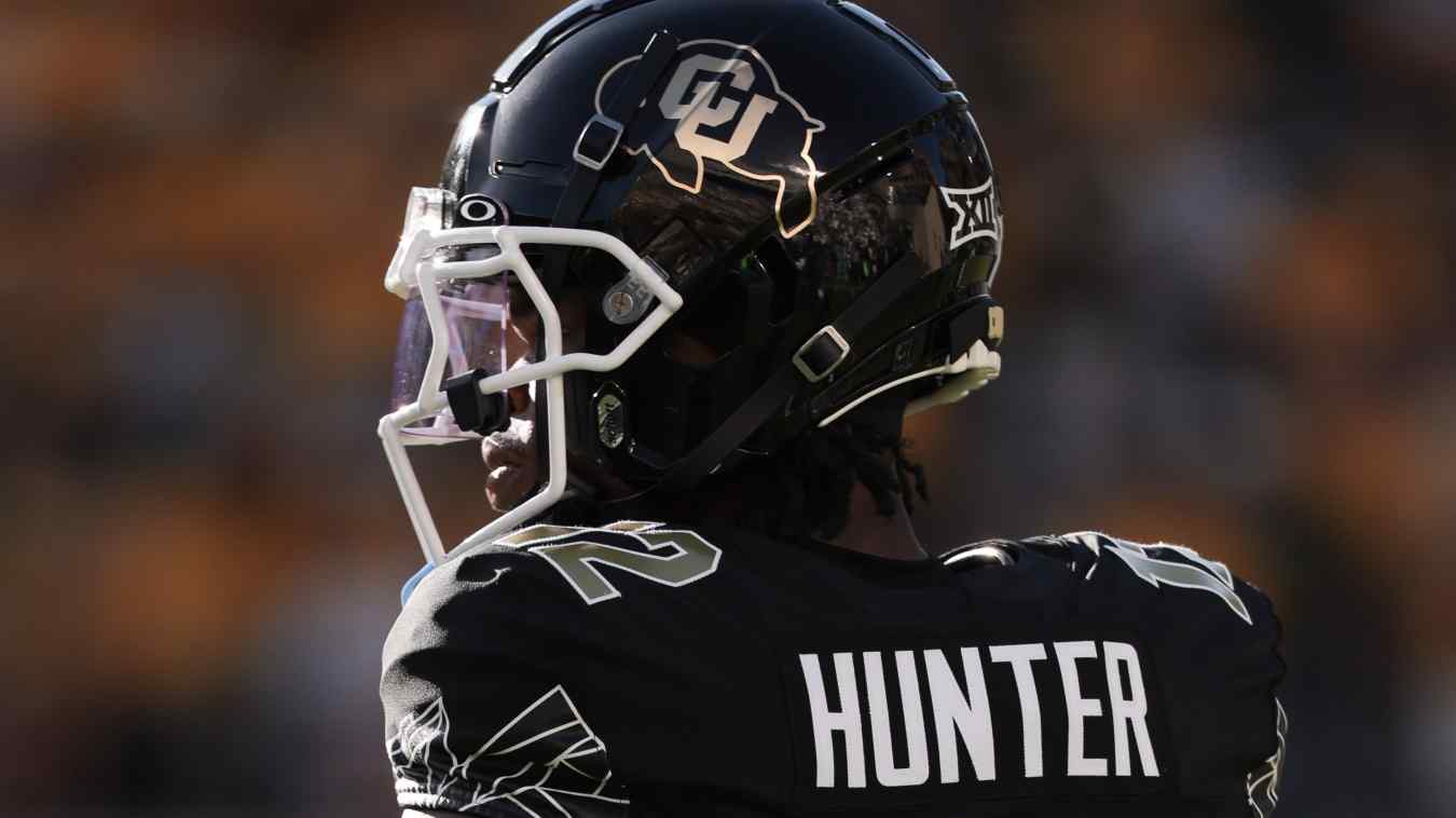 Giants Prediction Pairs Travis Hunter & 'Hot' QB Name in NFL Draft