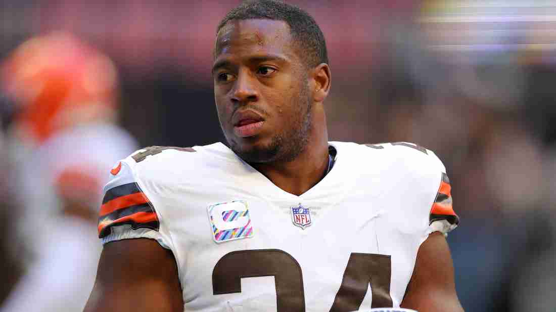 NFL Insider Issues Update on Nick Chubb Amid Bears Rumors