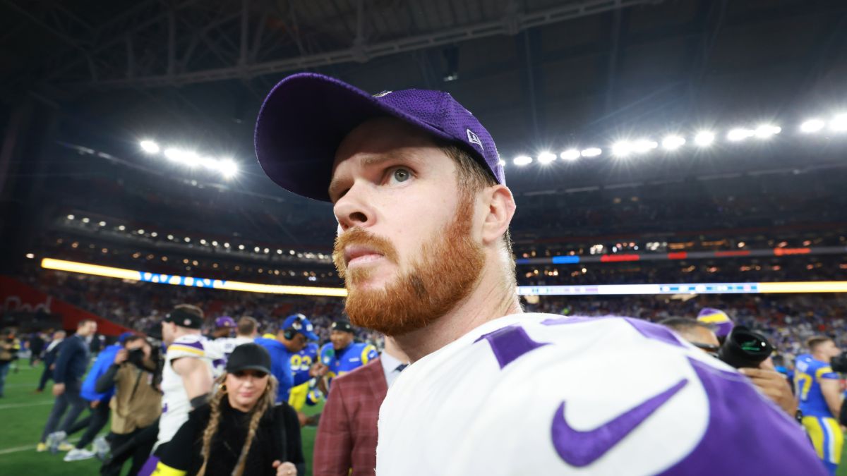 Sam Darnold Assigns Blame for Vikings' Break Down Last Season