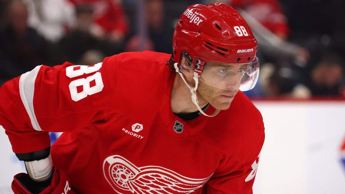 Analyst Links Kane to Leaving Red Wings for Rival