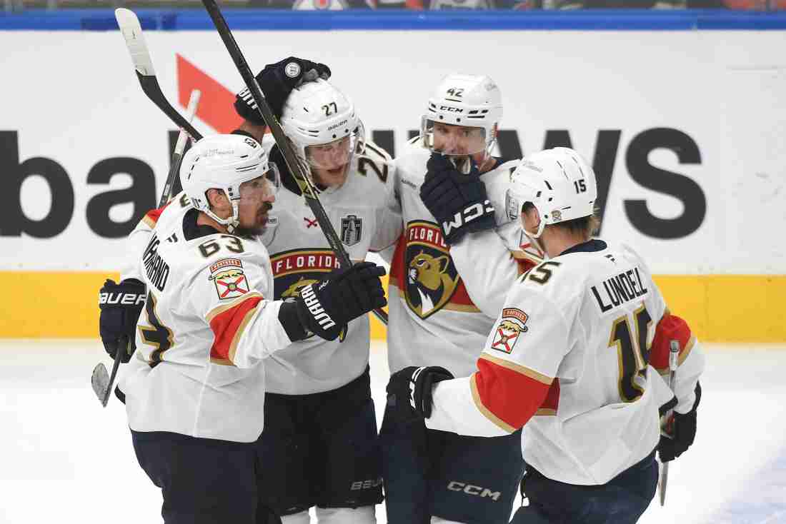 NHL Stanley Cup Prize Pool: How Much Money Do the Winners Make? - HEAVY