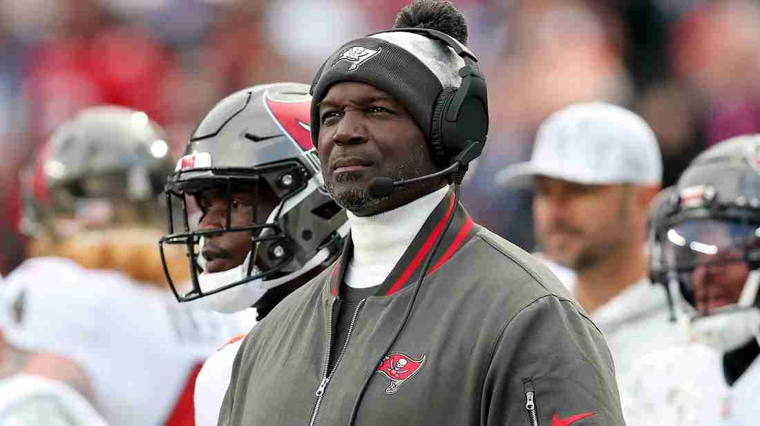 Buccaneers 'Hot Take' Lets Loose on Todd Bowles' Defense