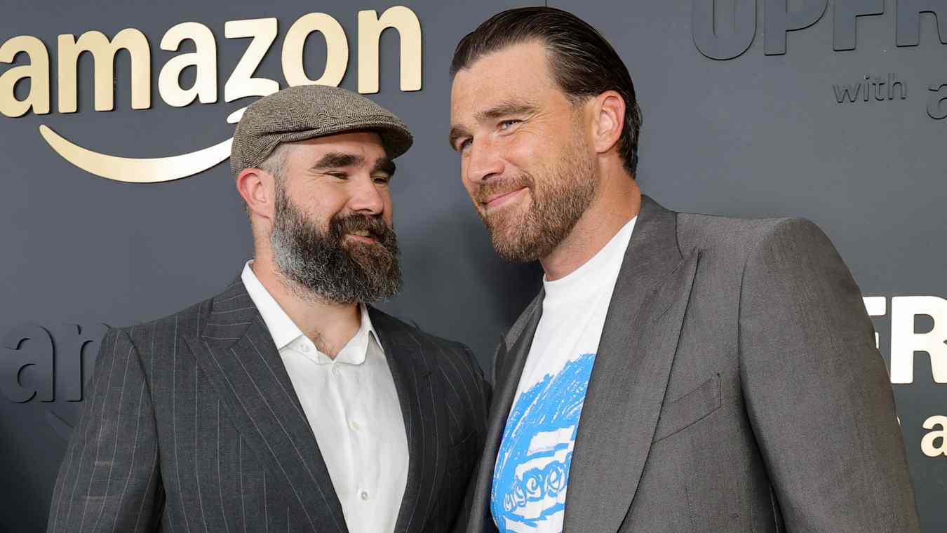 Jason Kelce Sends Heartfelt Message to Travis Kelce on Sunday