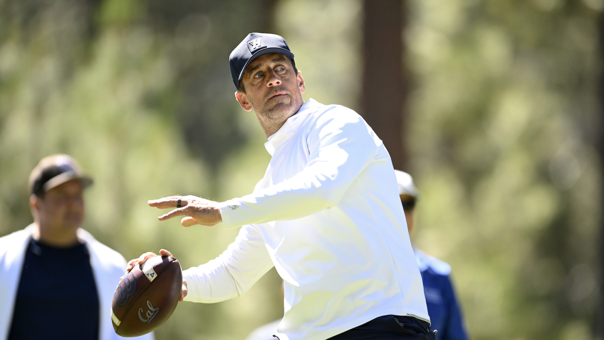 Steelers' Omar Khan Not 'Closing the Door' on Aaron Rodgers for 2026 ...