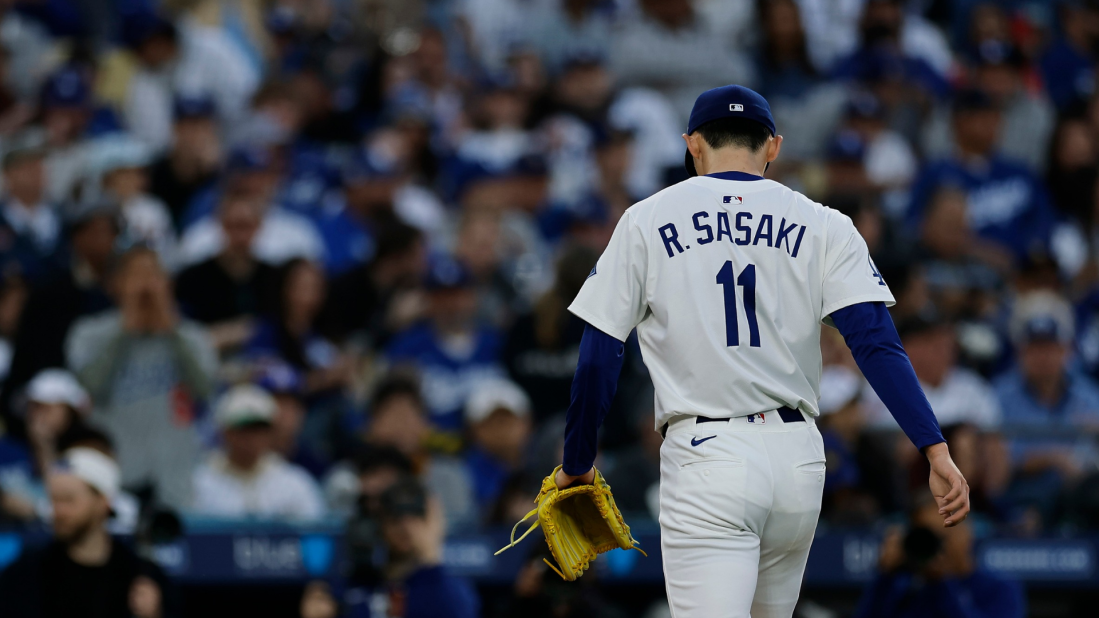 Dodgers' Dave Roberts Announces Roki Sasaki Update - HEAVY
