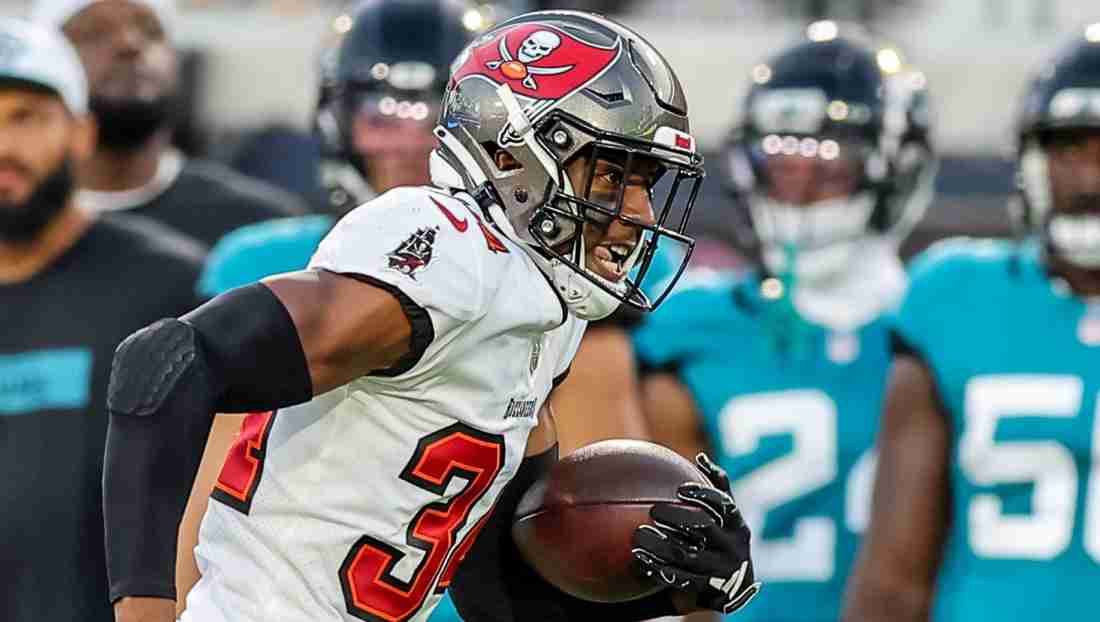 Buccaneers Cut Former 26-Game NFL Starter in Surprise Move