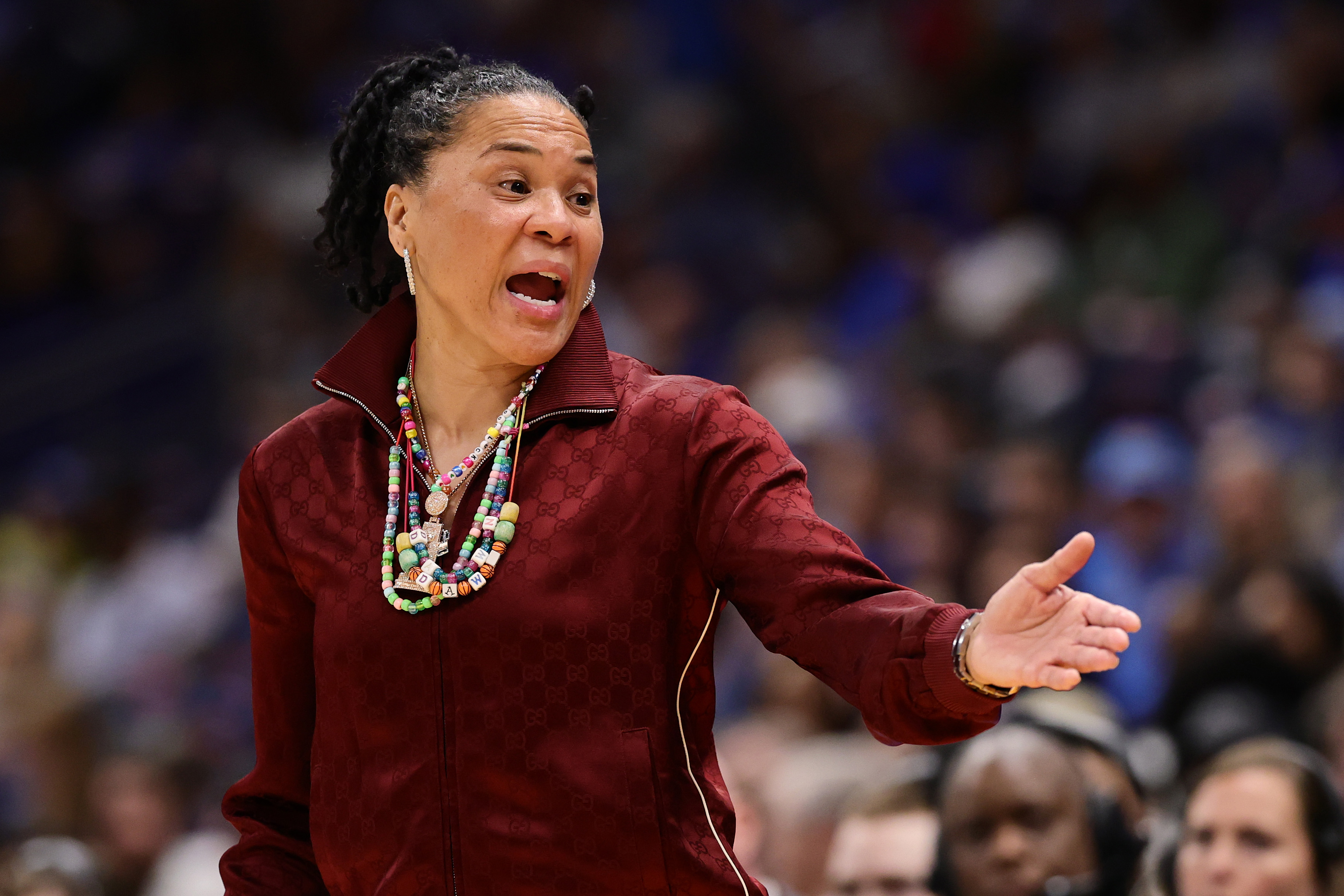 Dawn Staley Explains Aftermath of Her Postgame Argument With Geno ...