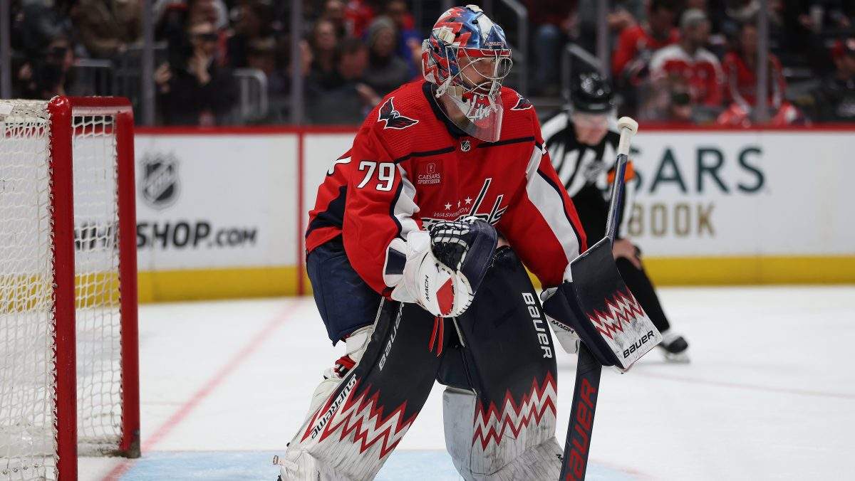 Trade Pitch Sees Oilers Acquiring $9M Goalie to Form Tandem