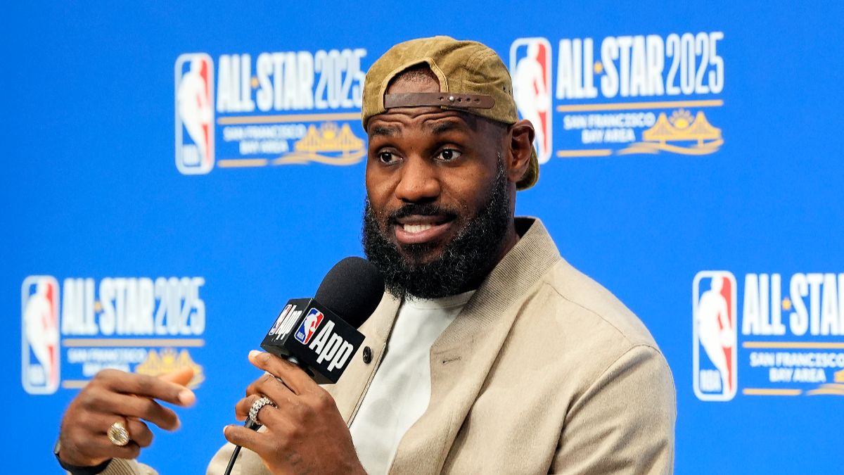 LeBron James Reacts to Taylor Swift and Travis Kelce Engagement