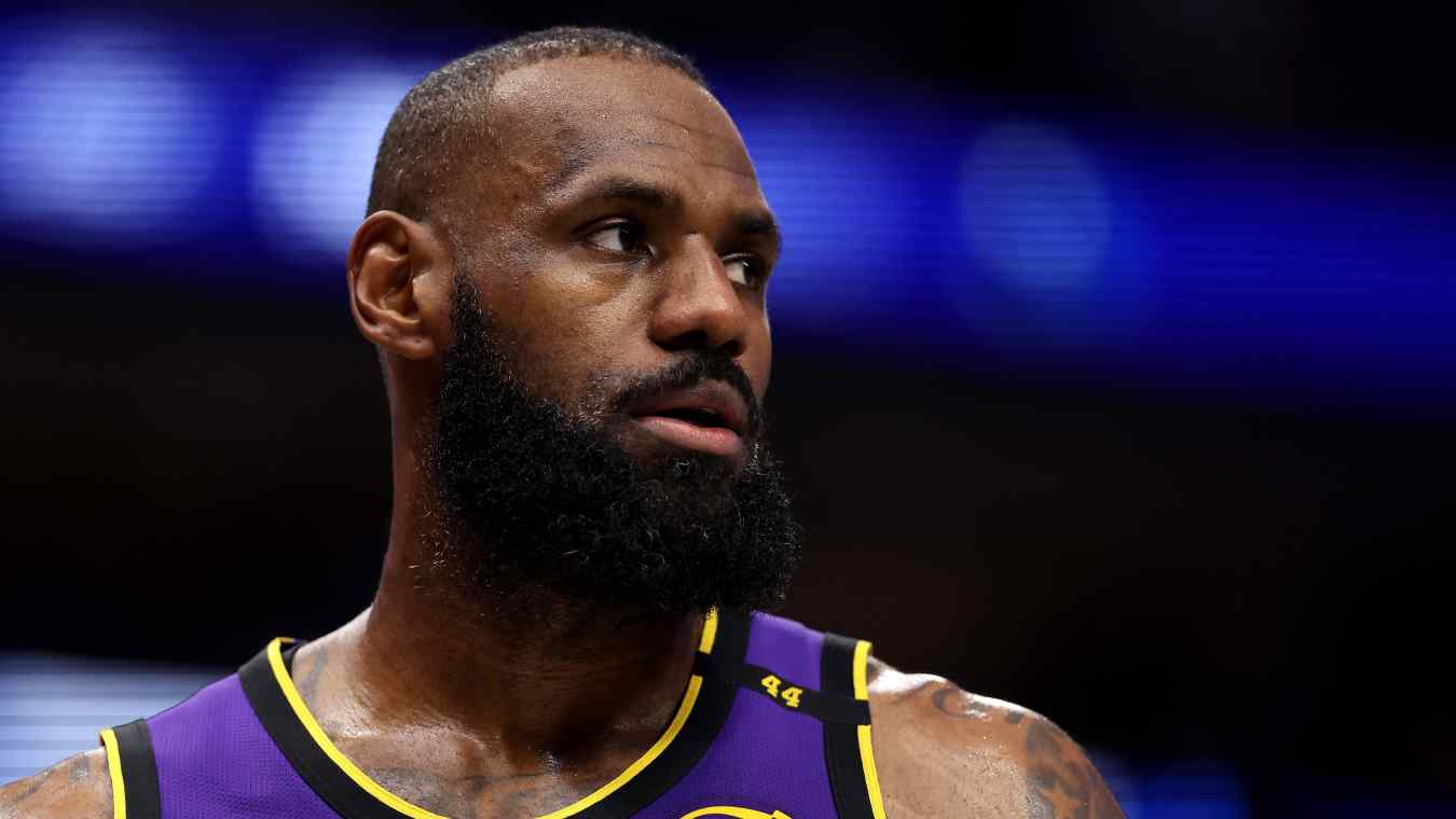 LeBron James’ Agent Drops Cryptic Update On Lakers Future