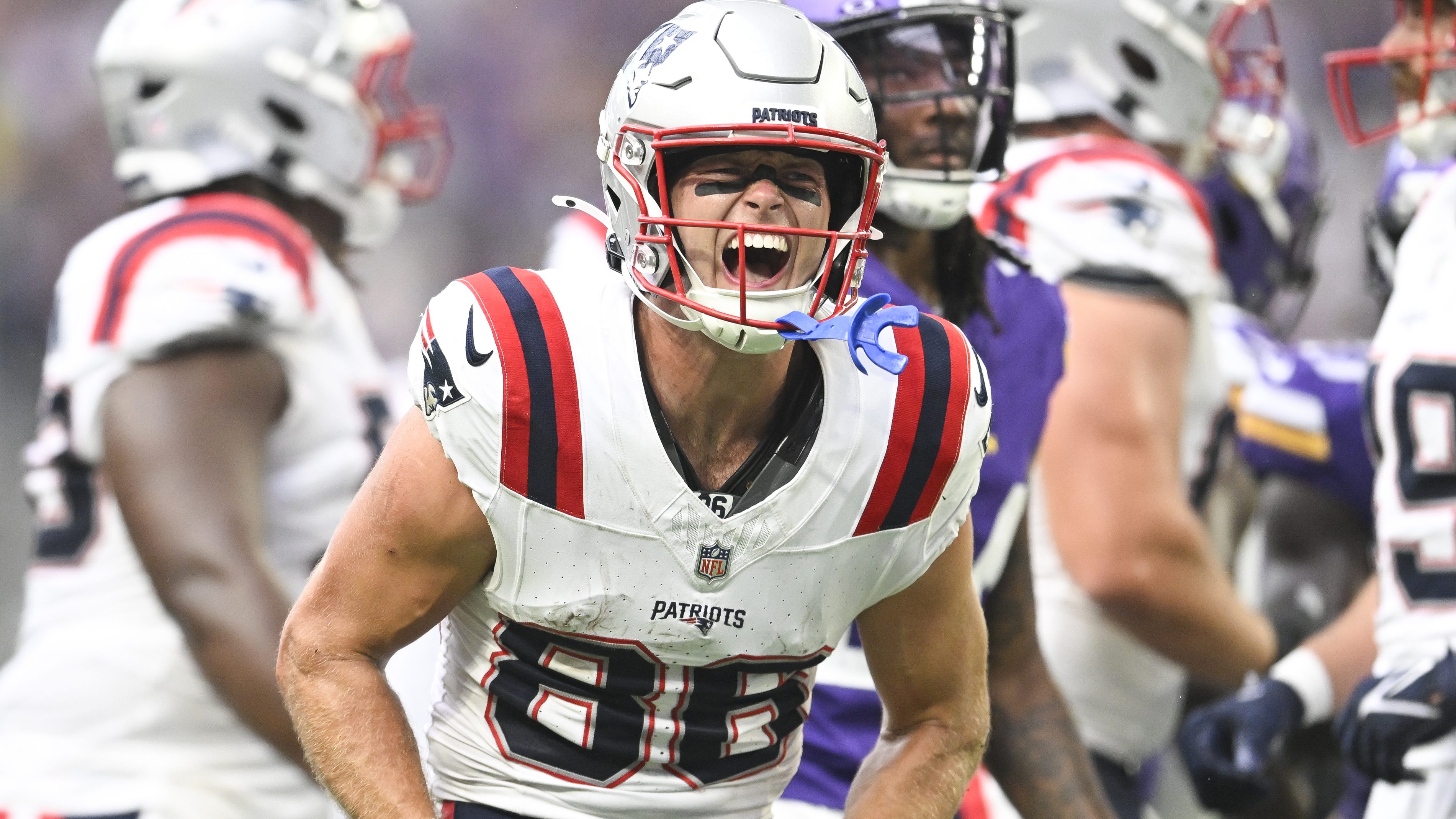 Patriots' Fan-Favorite Rookie Chism 'Solidified His Spot' On Roster ...
