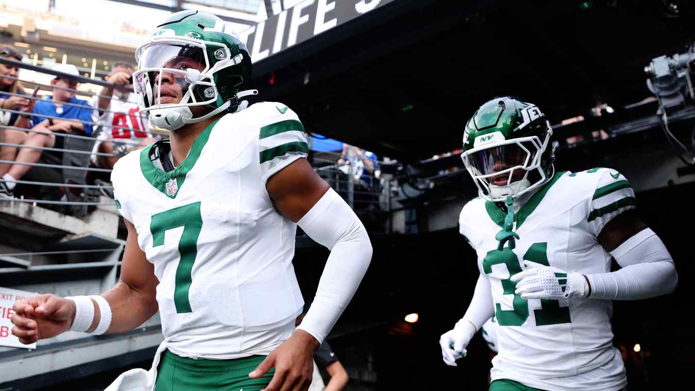 Jets Make Announcement on QB Justin Fields Before Eagles Game