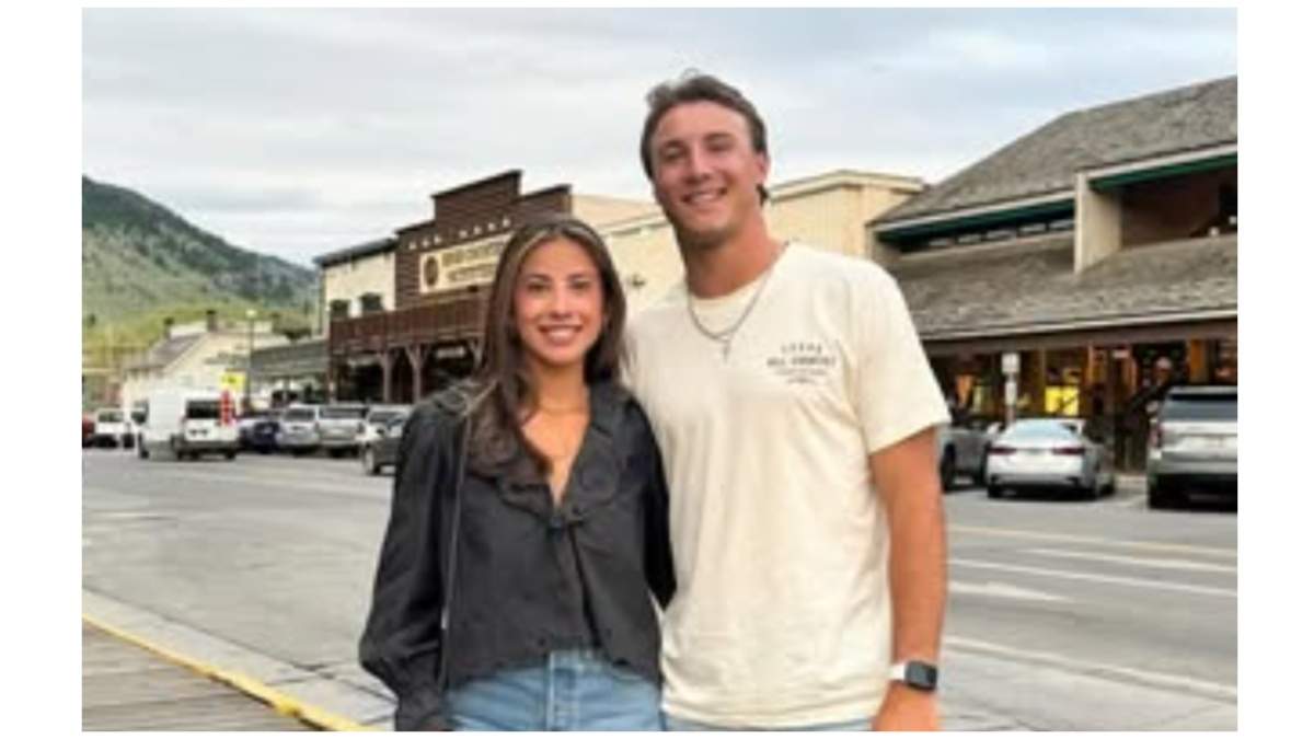Cade Klubnik's Girlfriend Macey's 3-Word Message on LSU-Clemson