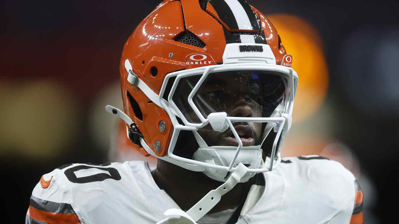Packers Cut Backup RB, Sign Former Browns RB Pierre Strong Jr.