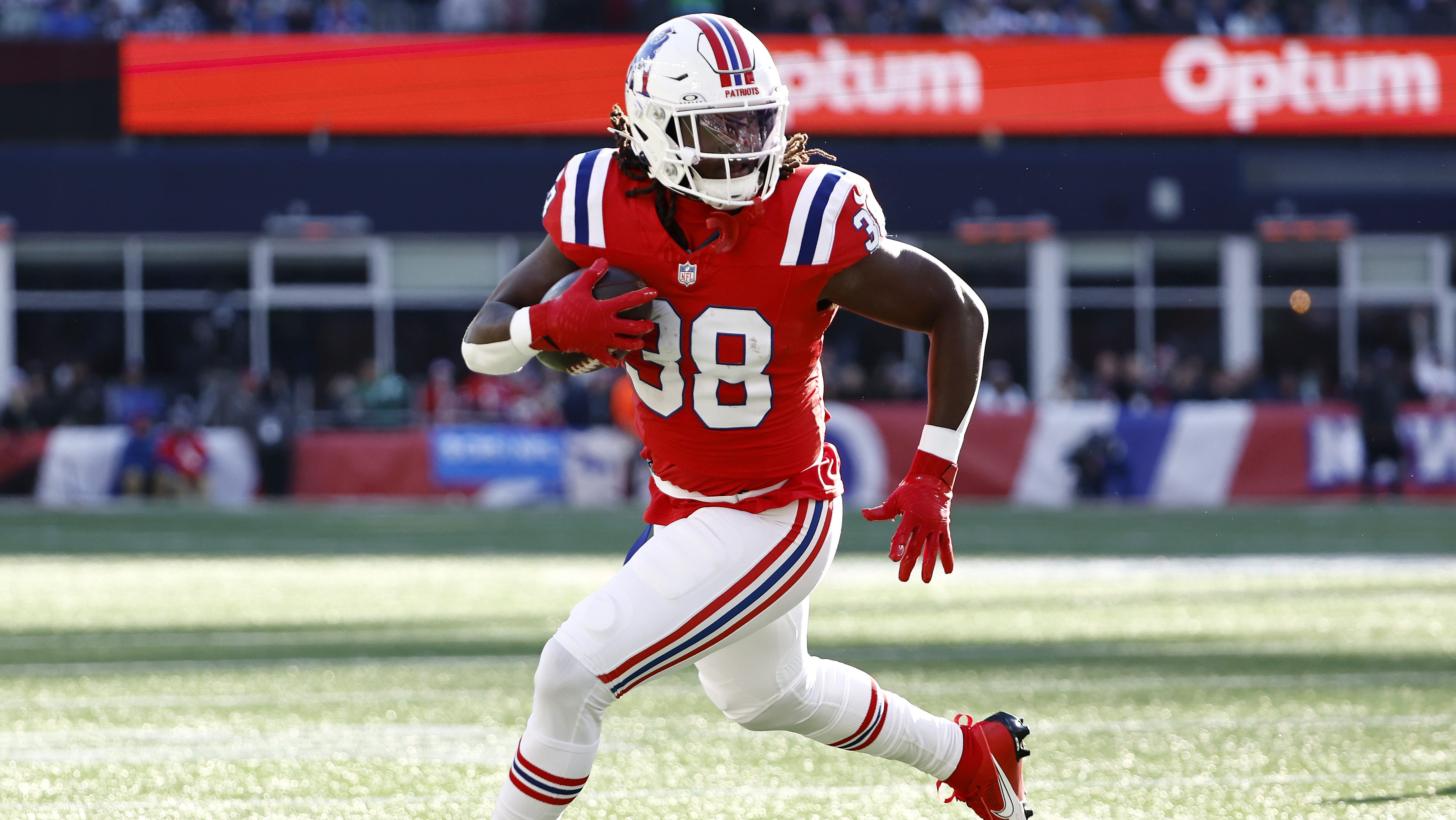 Patriots' Rhamondre Stevenson Gets Boost from 1 Panthers Stat